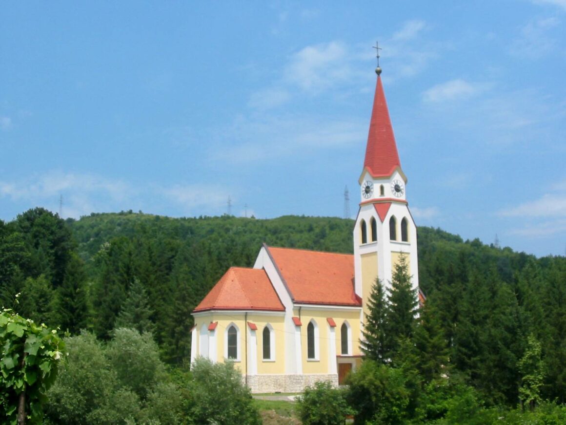 HISTORIJA GRADA ZAVIDOVIĆI – Grad Zavidovići